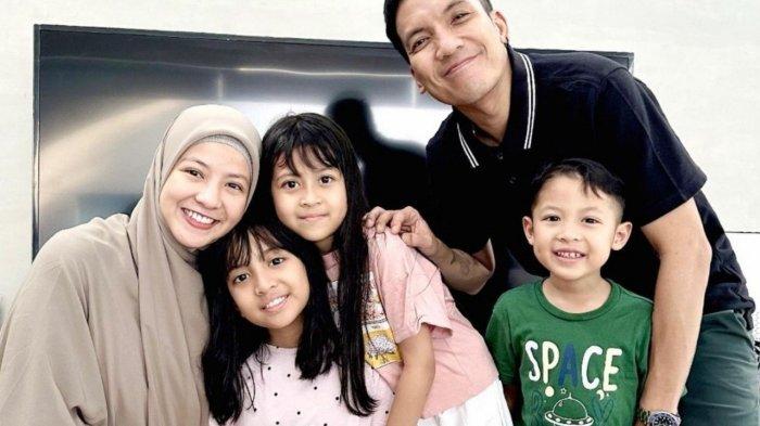 Desta dan Natasha Rizky Didoakan Rujuk Saat Rayakan Ultah Anak - Tribunlampung.co.id