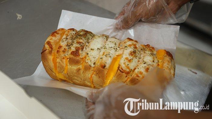 Dian Ungkap Alasan Roti Rokez hanya Bertahan 1 x 24 Jam di Suhu Ruang ...