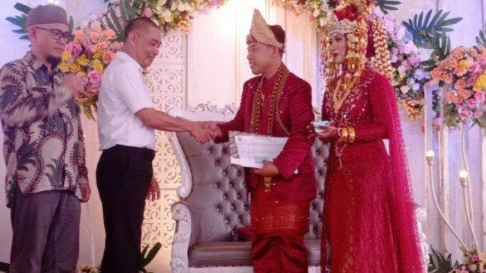 Disdukcapil Mesuji Lampung Tawarkan KTP Bulan Dua'an ala Kaesang-Erina ...