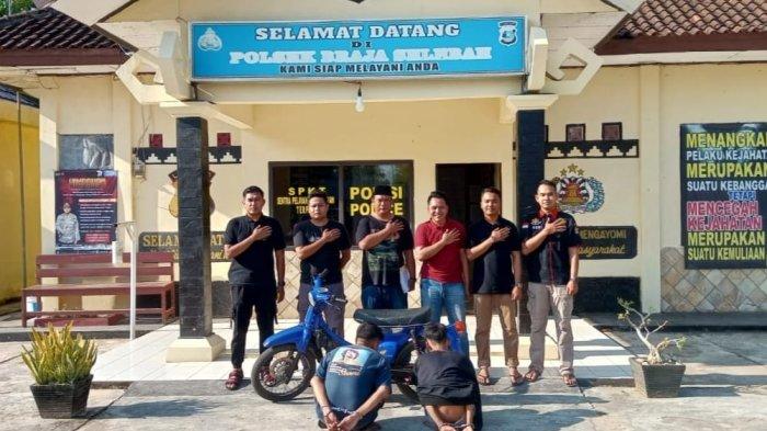 Jajaran Polda Lampung Gelandang Dua Pemuda Lamtim Jual Motor Curian Lewat Medsos - Tribunlampung ...