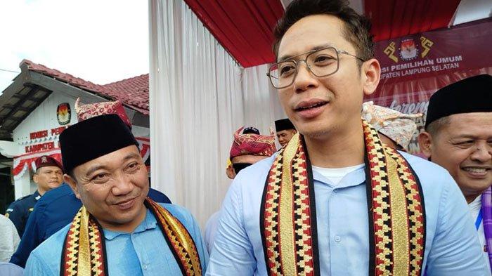 Maju Pilkada Lampung Selatan, Egi-Syaiful Janji Bakal Bangun Universitas - Tribunlampung.co.id