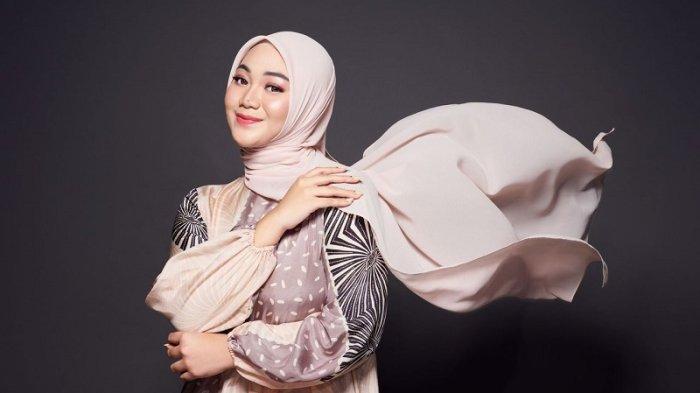 Sosok Fadhilah Intan yang Nyanyikan Lagu Dawai - Tribunlampung.co.id