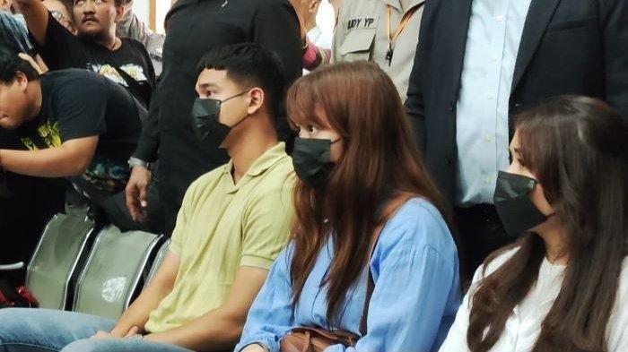 Rebecca Klopper Saksikan Penyebar Video Dirinya Dijatuhi Hukuman - Tribunlampung.co.id