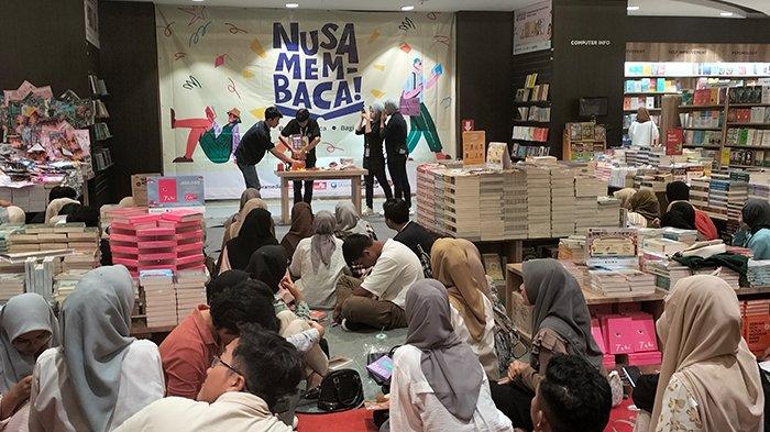 Gramedia Gelar Gerakan Nusa Membaca Bersama Komunitas Literasi di ...