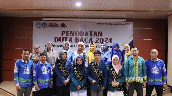 Gunawan dan Firda Tingkatkan Minat Baca Generasi Muda Melalui Duta Baca Unila - Tribunlampung.co.id