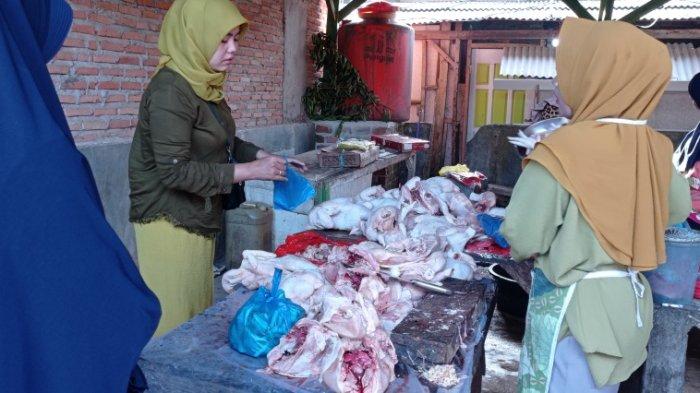 Jelang Nataru Harga Daging Ayam di Mesuji Naik, Kini Rp 40 Ribu per Kg ... Jelang Nataru Harga Daging Ayam di Mesuji Naik, Kini Rp 40 Ribu per Kg ...