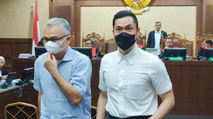 Vonis Majelis Hakim Lebih Ringan dari Tuntutan Jaksa, Harvey Tundukkan Kepala Saat Dengar Vonis ...