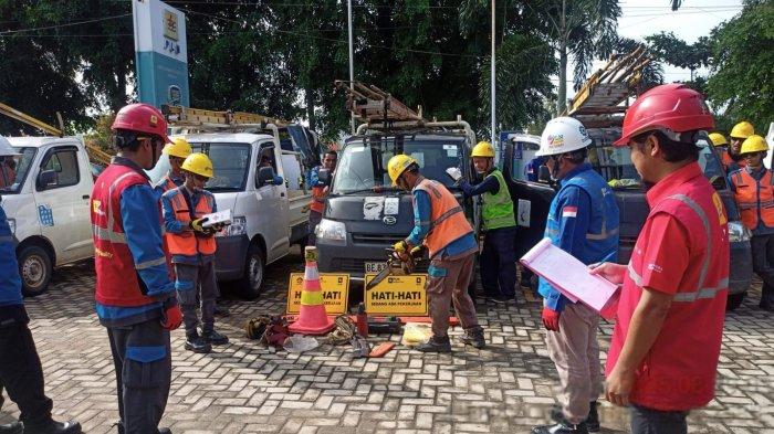 Amankan Pasokan Listrik Ramadan 2025, PLN UP3 Metro Gelar Apel Kesiapsiagaan Alat dan Personel ...