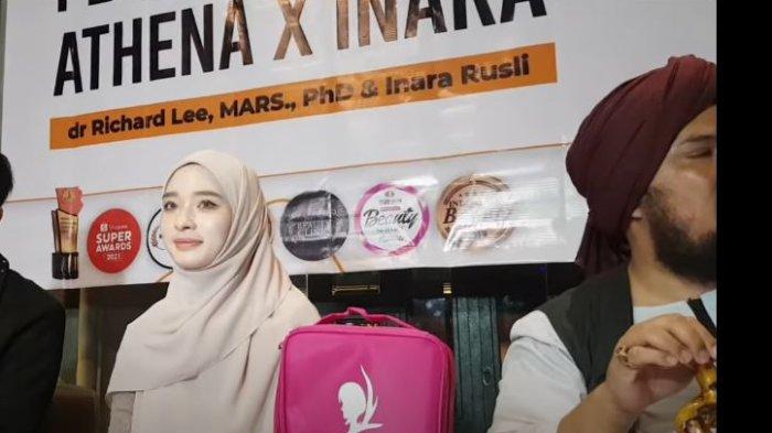 Inara Rusli Putuskan Lepas Cadar Usai Digugat Cerai Virgoun 'Demi Anak' - Tribunlampung.co.id