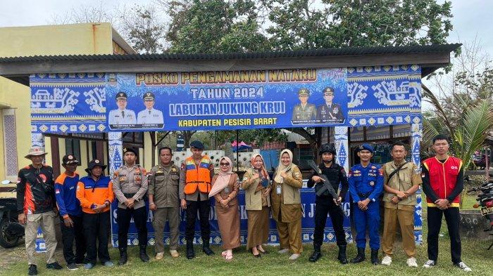 Jelang Nataru, Polres Pesisir Barat Polda Lampung Perketat Pengamanan di Objek Wisata ...