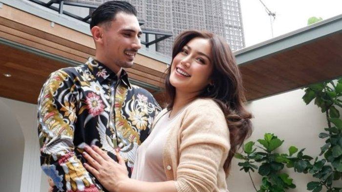 Jessica Iskandar Melahirkan Anak Ketiga, Vincent Verhaag Ungkap Kondisi ... Jessica Iskandar Melahirkan Anak Ketiga, Vincent Verhaag Ungkap Kondisi ...