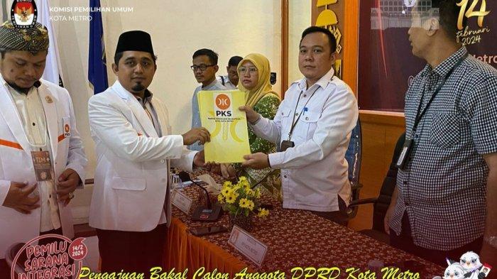 Pendaftaran Bacaleg Dibuka, Baru PKS Daftar di KPU Metro Lampung - Tribunlampung.co.id
