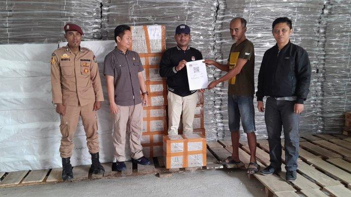 KPU Tanggamus Terima Logistik Alat Coblos Surat Suara Pemilu 2024 ...