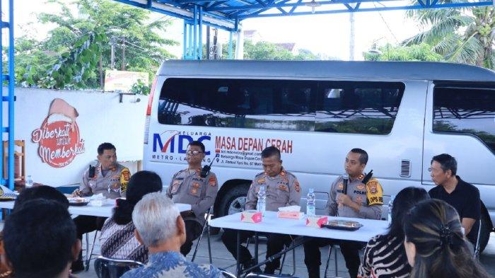 Kapolres Metro Polda Lampung Ajak Umat Kristiani Jaga Kondusifitas Pemilu 2024 - Tribunlampung.co.id
