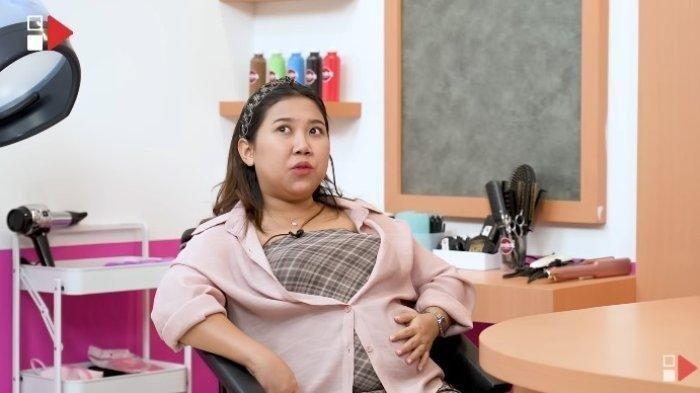 Kiky Saputri Belum Berencana Kembali Kerja Usai Melahirkan Anak Pertama ... Kiky Saputri Belum Berencana Kembali Kerja Usai Melahirkan Anak Pertama ...
