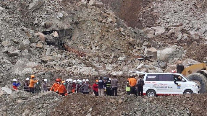 19 Pekerja Tewas Tertimbun Longsor di Gunung Kuda Cirebon, Dedi Mulyadi Langsung Tutup Tambang ...