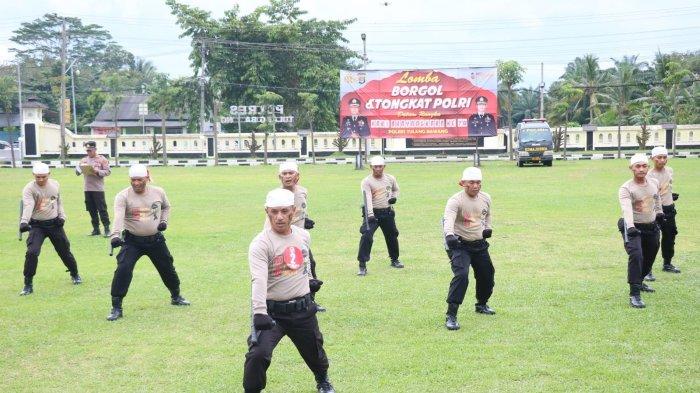 Polres Tulangbawang Polda Lampung Gelar Lomba Borgol dan Tongkat Polri, Hah! - Tribunlampung.co.id