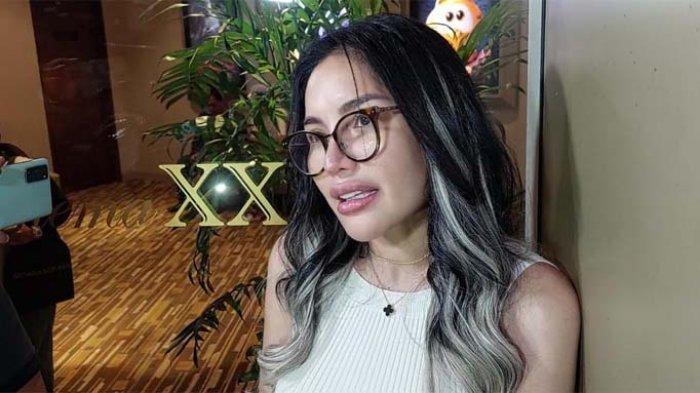 Respons Nikita Mirzani Saat Tahu Lolly Hamil - Tribunlampung.co.id