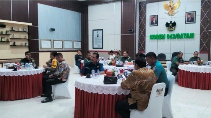 Korem 043/Garuda Hitam Lampung Gelar Nonton Bareng KASAD Award 2023 ...