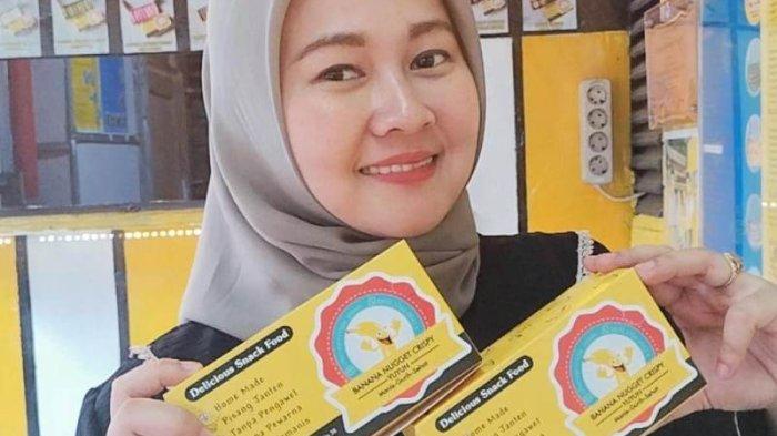 Cerita Sita Masyunah Rintis Banana Nugget Crispy Yuyun, Pernah Dibilang Tak Enak - Tribunlampung ...