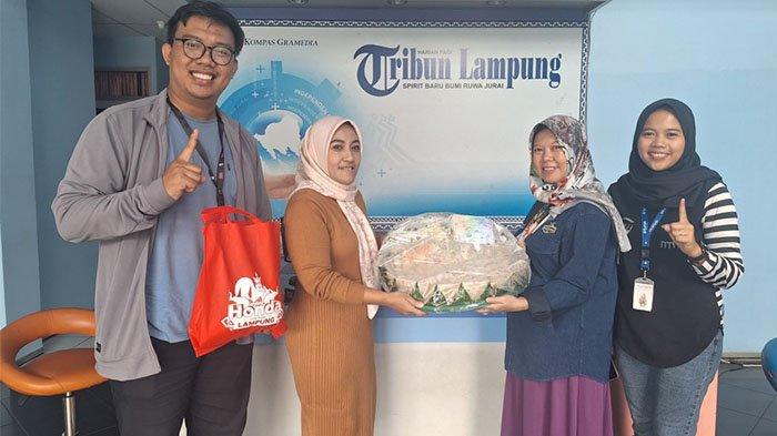 PT Tunas Dwipa Matra Rayakan Ulang Tahun ke-15 Tribun Lampung ...