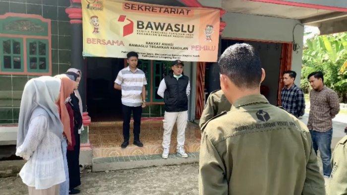 Panwascam BNS Lampung Barat Gelar Patroli Waskat pada Proses Coklit ...