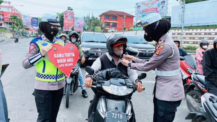 Satlantas Polresta Bandar Lampung Polda Lampung Intensifkan Patroli Muli, Edukasi Tertib Lalu ...