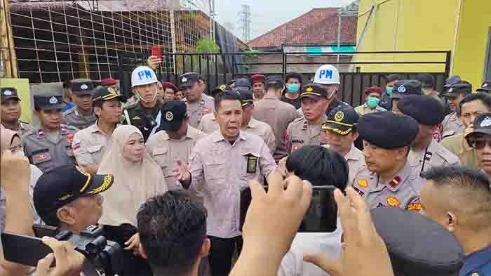 Breaking News PN Tanjungkarang Bandar Lampung Eksekusi Lahan Sengketa ... Breaking News PN Tanjungkarang Bandar Lampung Eksekusi Lahan Sengketa ...