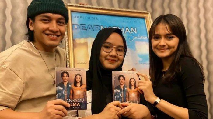 Alumnus FP Unila Erisca Febriani, Sosok di Balik Novel Best Seller Trilogi Dear Nathan ...
