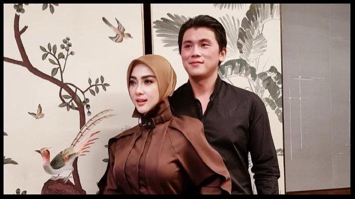 Syahrini Dikabarkan Cerai dari Reino Barack, Langsung Pamer Foto Mesra - Tribunlampung.co.id