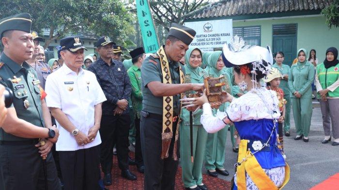 Danrem 043 Gatam Resmikan Gapura Makodim 0426 Tulangbawang - Tribunlampung.co.id