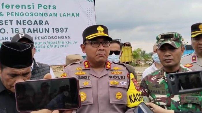 Polres Lampung Selatan Amankan 1 Provokator Berikut Sajam saat Eksekusi Lahan PTPN ...