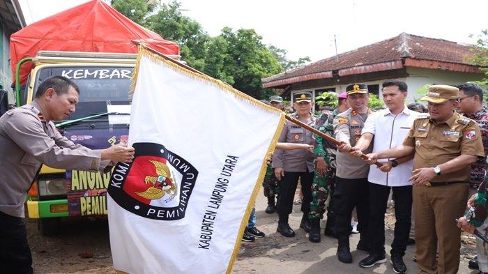 Polres Lampung Utara Kawal Pendistribusian Logistik Pilkada 2024 - Tribunlampung.co.id