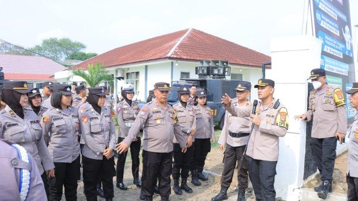 Polres Lampung Utara Simulasi Pengamanan Unjuk Rasa Pemilu 2024 - Tribunlampung.co.id