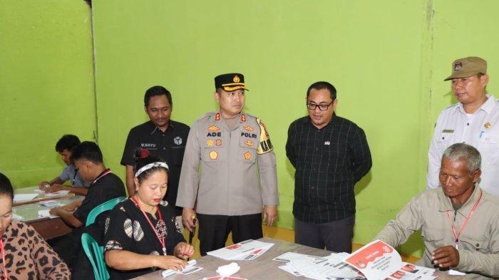 Polres Mesuji Polda Lampung Kawal Pelipatan Surat Suara Pemilu Berjumlah 876.590 Lembar ...