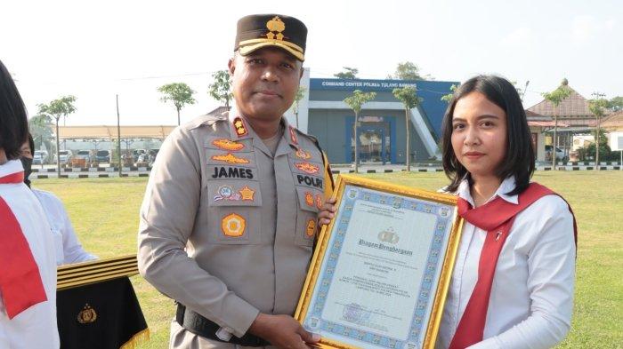 Kapolres Tulangbawang Polda Lampung Beri Reward kepada 21 Personel Berprestasi - Tribunlampung.co.id