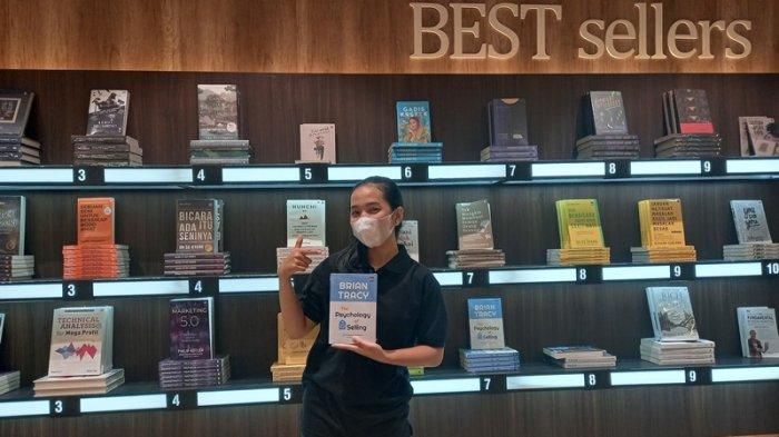 Promo Diskon 15 Plus 20 Persen Buku Terbitan Gramedia di Gramedia Raden ...