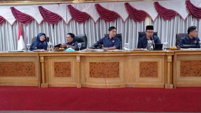 KPU Lampung Barat Tetapkan 223.066 DPT di Pemilu 2024 - Tribunlampung.co.id KPU Lampung Barat Tetapkan 223.066 DPT di Pemilu 2024 - Tribunlampung.co.id