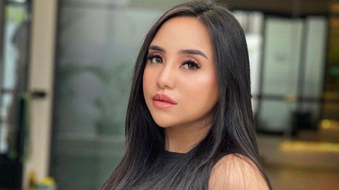 Salmafina Sunan Mantap Pacari Duda Beda Usia 13 Tahun - Tribunlampung.co.id