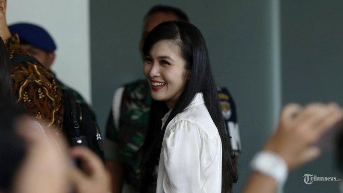 Kejagung Kembali Sita 2 Mobil Mewah Milik Suami Sandra Dewi - Tribunlampung.co.id