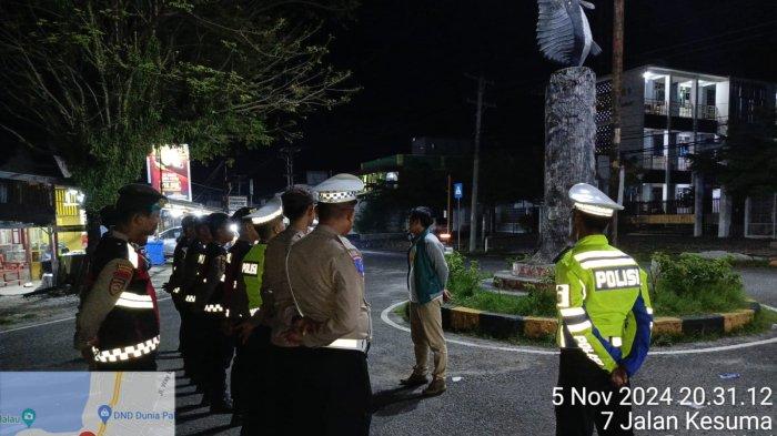 30 Personel Polres Pesisir Barat Polda Lampung Diterjunkan untuk Sisir Kejahatan - Tribunlampung ...
