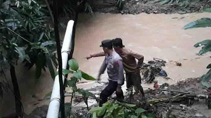 IRT Asal Tanggamus Lampung Tewas Terseret Arus Sungai saat Hujan Deras - Tribunlampung.co.id