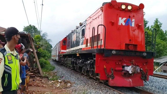 PT KAI Tanjung Karang Lampung Siapkan 6 Jadwal Perjalanan Kereta Api Selama Libur Nataru ...