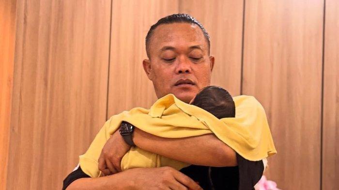 Sule Sampai Buka Primbon Cari Nama Anak Mahalini dan Rizky Febian tapi ...