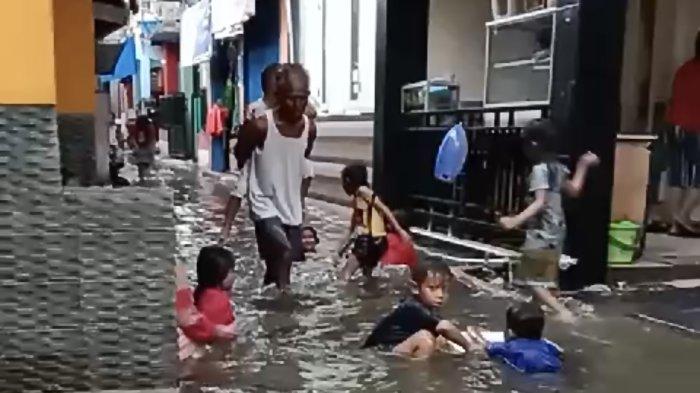BMKG Maritim Keluarkan Peringatan Dini Banjir Rob di Pesisir Lampung - Tribunlampung.co.id
