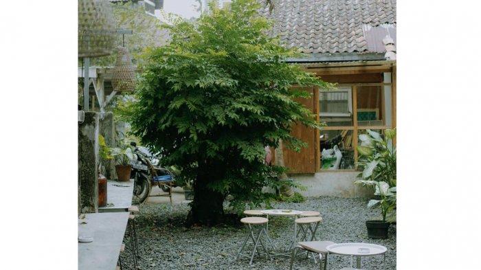 Tempat Wisata di Bandung, Kafe Bernuansa Jepang Ala Kyomi Space ...