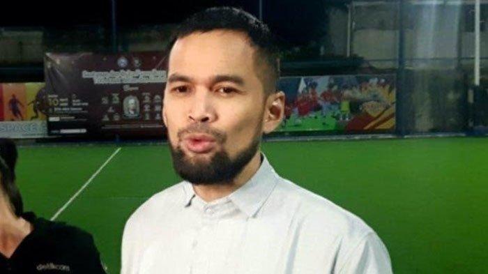 Deretan Artis yang Naik Haji Tahun Ini, Ada Ivan Gunawan hingga Teuku ...