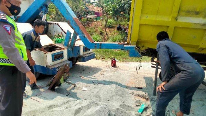 Tiga Orang Luka Berat Akibat Kecelakaan Dump Truk vs Colt Diesel di Jalinsum Lampung Selatan ...