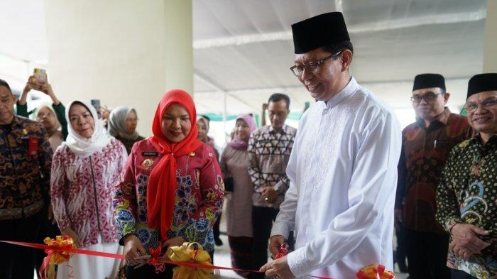 Wali Kota Bandar Lampung Eva Dwiana Resmikan Gedung Baru Klinik Pratama ...