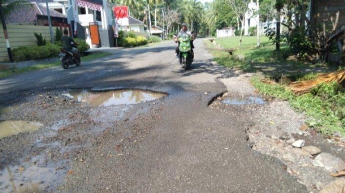 Wisatawan Keluhkan Jalan Wisata Pekon Serai-Walur Pesisir Barat Rusak ...